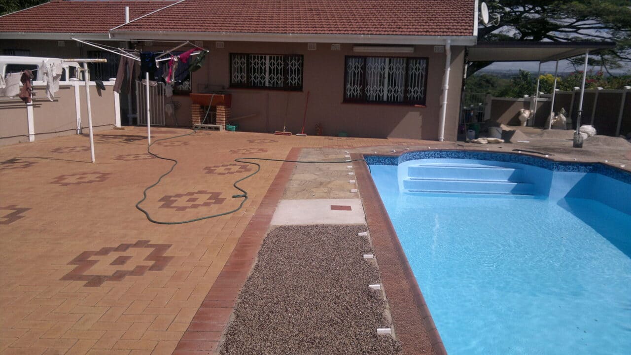 Swimming Pool Paving Ideas - Pebble Paving International